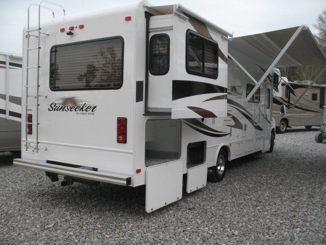 NEW 2012 FOREST RIVER SUNSEEKER 3010DS - Overview | Berryland Campers