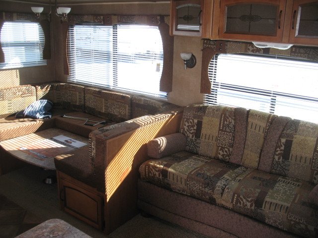 NEW 2012 PALOMINO PUMA 295KBH - Overview | Berryland Campers
