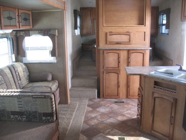 NEW 2012 PALOMINO PUMA 295KBH - Overview | Berryland Campers