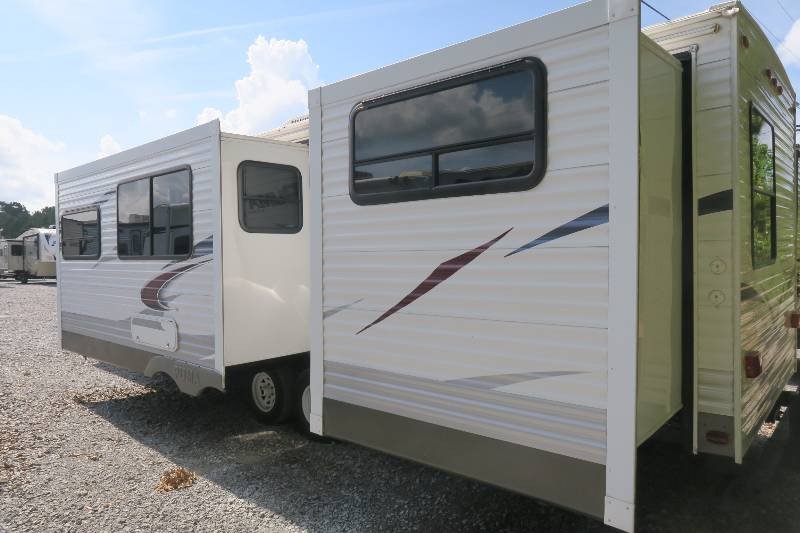 USED 2012 PALOMINO PUMA 31KBH - Overview | Berryland Campers