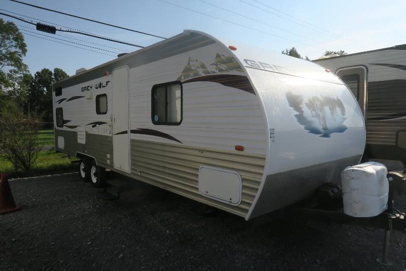 USED 2012 FOREST RIVER CHEROKEE 28BH - Overview | Berryland Campers