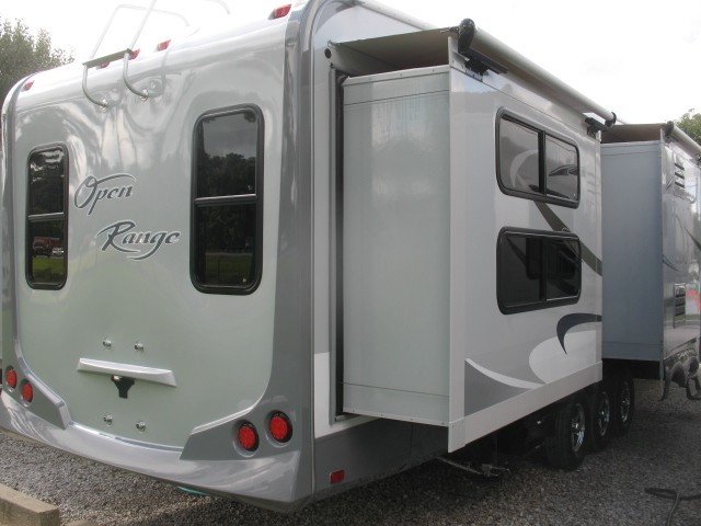 NEW 2012 OPEN RANGE OPEN RANGE 427BHS - Overview | Berryland Campers