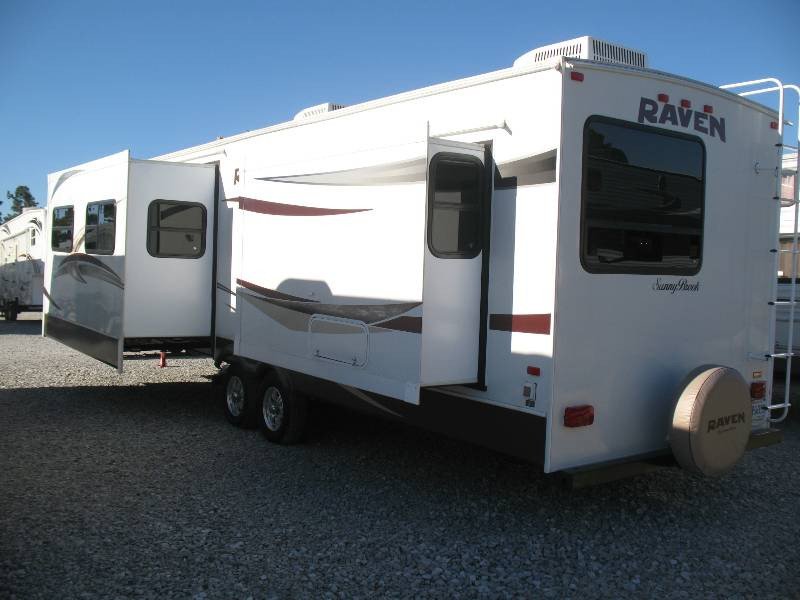 USED 2012 SUNNYBROOK RAVEN 3121FK - Overview | Berryland Campers