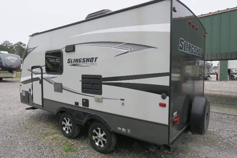 USED 2012 CROSSROADS RV SLING SHOT 19QB - Overview | Berryland Campers
