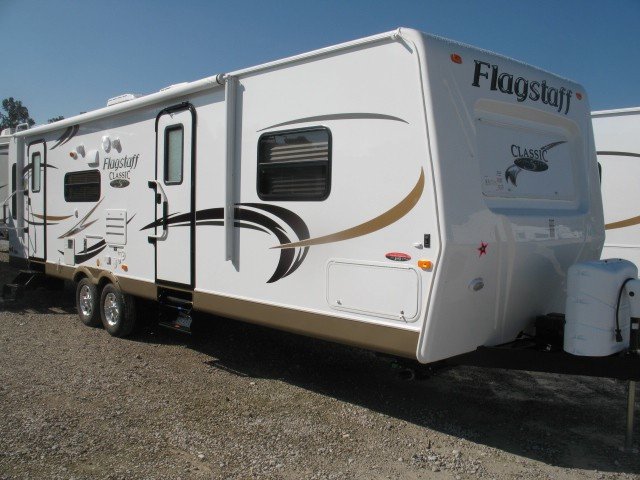 NEW 2011 FOREST RIVER FLAGSTAFF 831RLSS - Overview | Berryland Campers