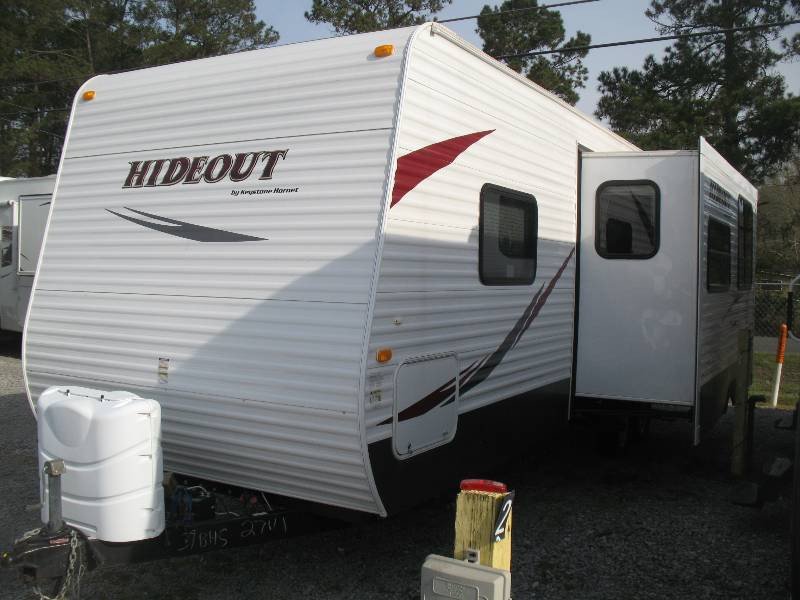 USED 2011 KEYSTONE HORNET 31BHS - Overview | Berryland Campers