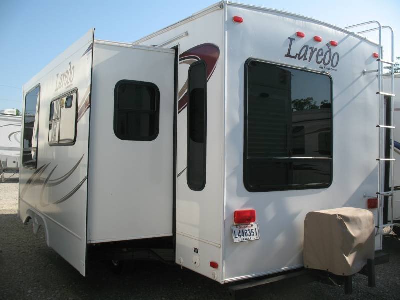 USED 2011 KEYSTONE LAREDO 265RL - Overview | Berryland Campers