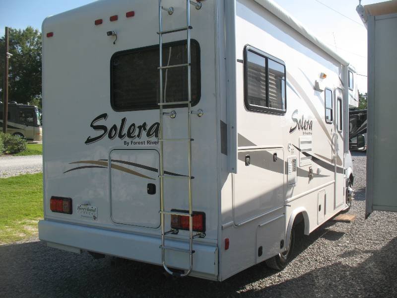 USED 2011 FOREST RIVER SOLERA 24S - Overview | Berryland Campers