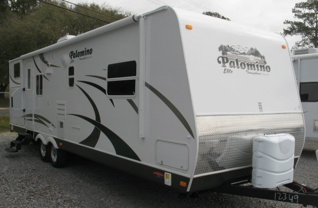 NEW 2010 PALOMINO PALOMINO ULTRA-LITE 829QBS - Overview | Berryland Campers