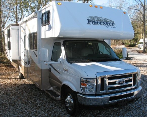 NEW 2010 FOREST RIVER FORESTER 3171DS - Overview | Berryland Campers