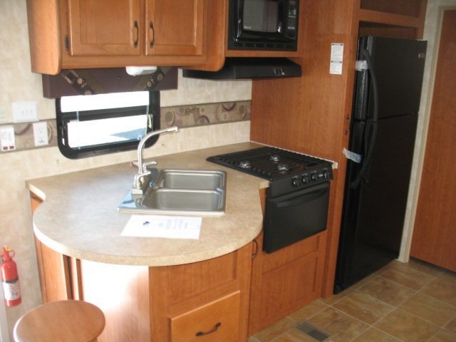 NEW 2010 FOREST RIVER CHEROKEE 39 PARK - Overview | Berryland Campers