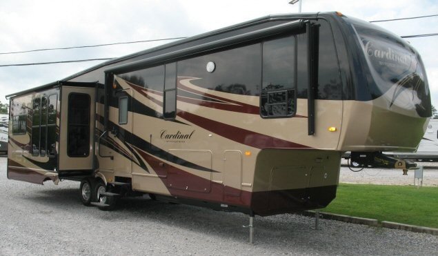 NEW 2010 FOREST RIVER CARDINAL 3450LX - Overview | Berryland Campers