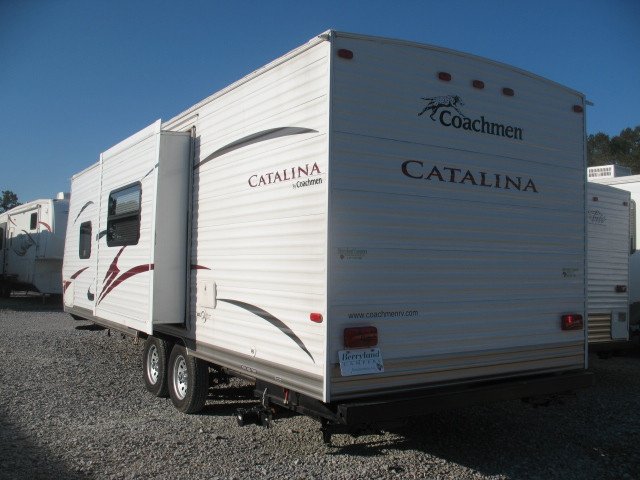 USED 2010 COACHMEN CATALINA 28BHS - Overview | Berryland Campers