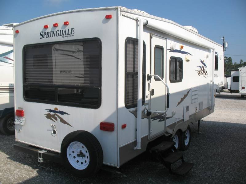USED 2010 KEYSTONE SPRINGDALE 242 - Overview | Berryland Campers