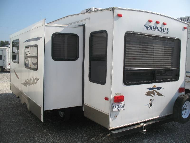 USED 2010 KEYSTONE SPRINGDALE 242 - Overview | Berryland Campers