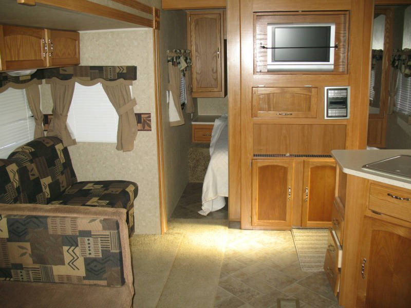 USED 2009 PALOMINO PUMA 31BHSS - Overview | Berryland Campers