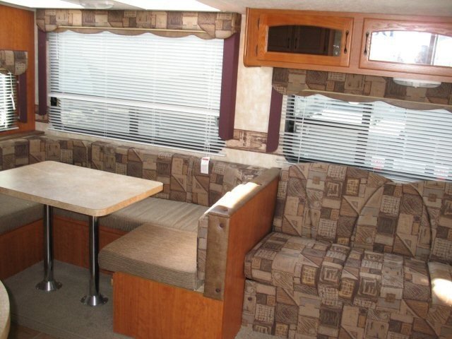 NEW 2009 FOREST RIVER CHEROKEE 39 PARK - Overview | Berryland Campers