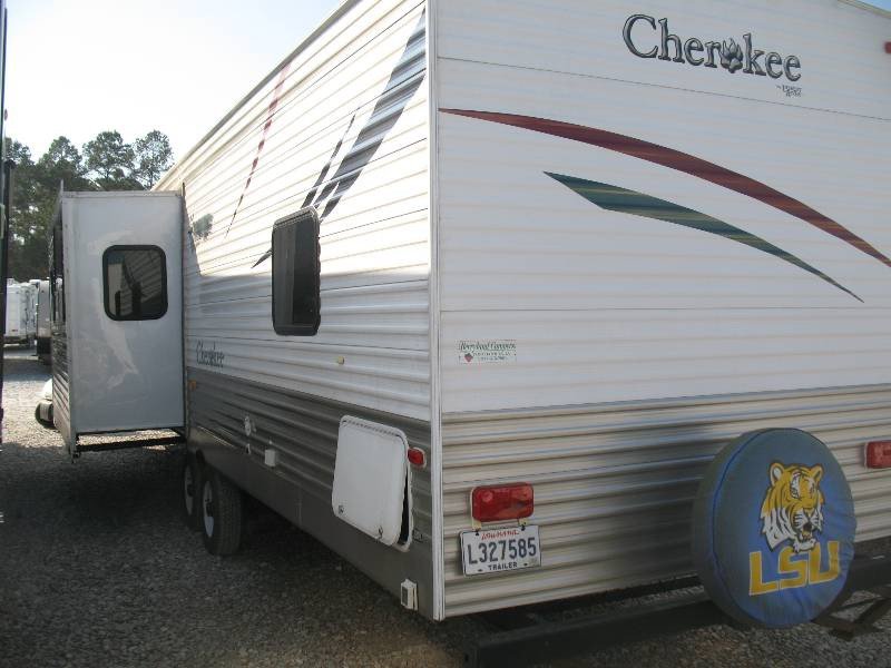 USED 2009 FOREST RIVER CHEROKEE 39PARK - Overview | Berryland Campers