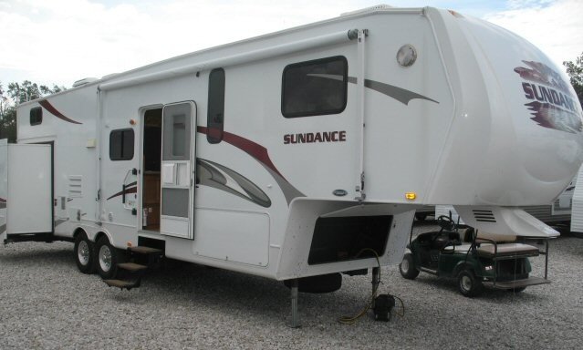 USED 2009 HEARTLAND SUNDANCE 3300RLB - Overview | Berryland Campers
