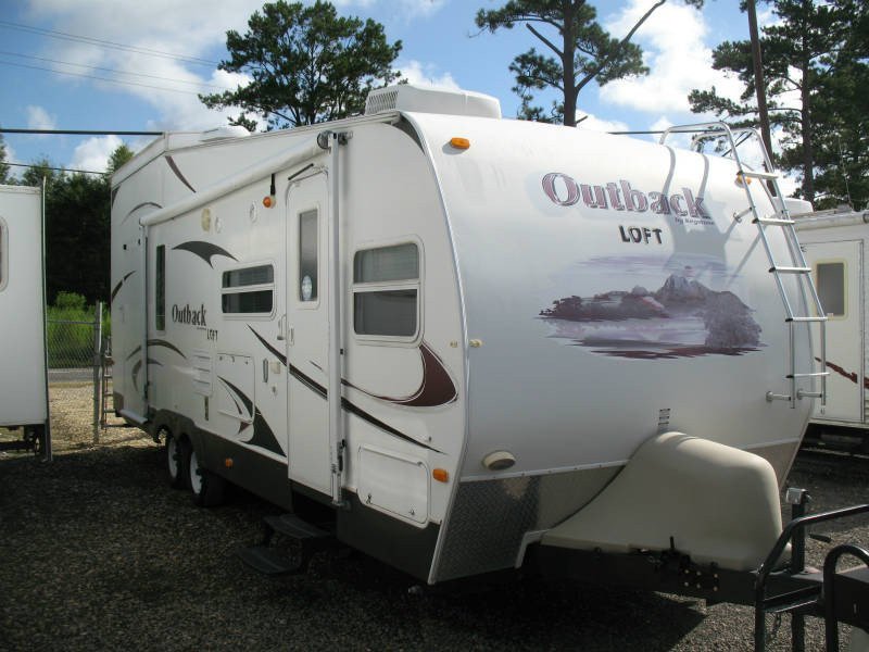 USED 2009 KEYSTONE OUTBACK 27L - Overview | Berryland Campers