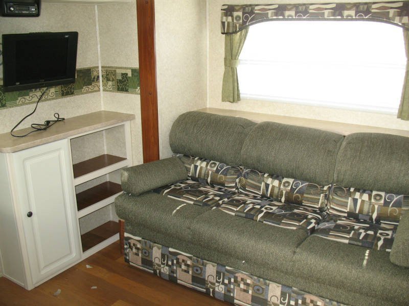 USED 2009 KEYSTONE OUTBACK 27L - Overview | Berryland Campers