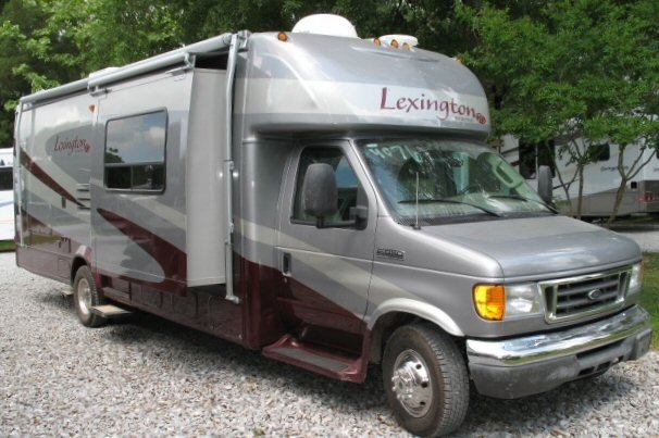 NEW 2008 FOREST RIVER LEXINGTON 283GT - Overview | Berryland Campers