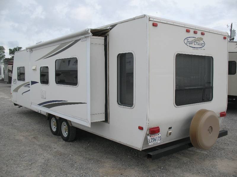 USED 2008 R-VISION TRAIL-CRUISER 28RLSS - Overview | Berryland Campers