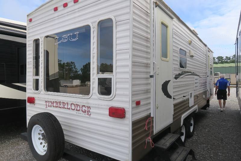 USED 2008 TIMBERLAND TIMBERLODGE 27RL - Overview | Berryland Campers