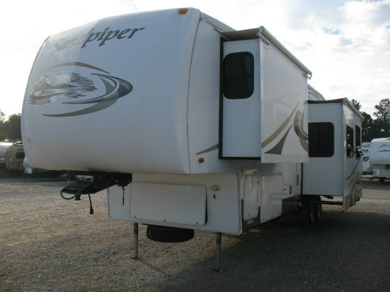 USED 2008 FOREST RIVER SANDPIPER 316BHT - Overview | Berryland Campers