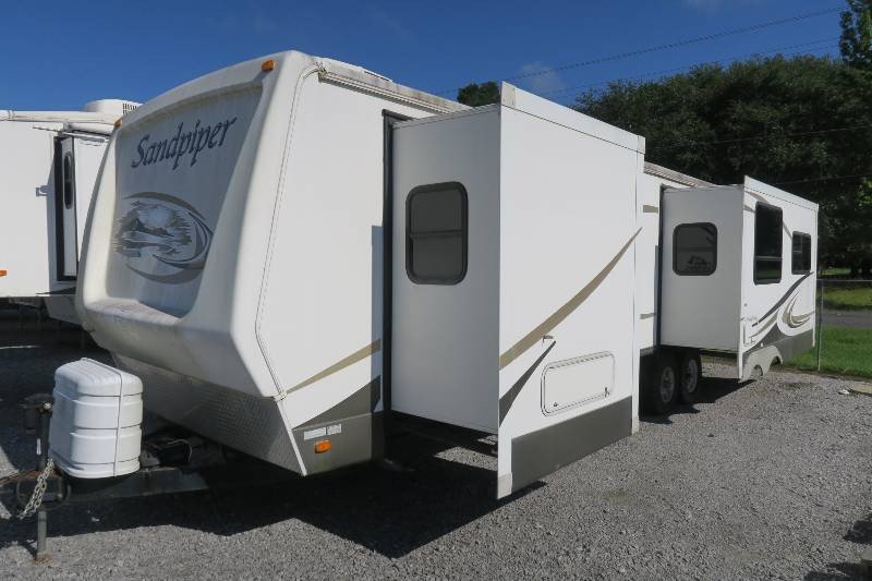 USED 2008 FOREST RIVER SANDPIPER 331RLD - Overview | Berryland Campers