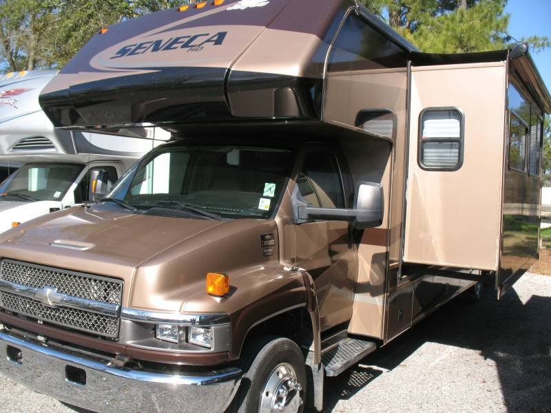 USED 2008 JAYCO SENECA 36FS - Overview | Berryland Campers