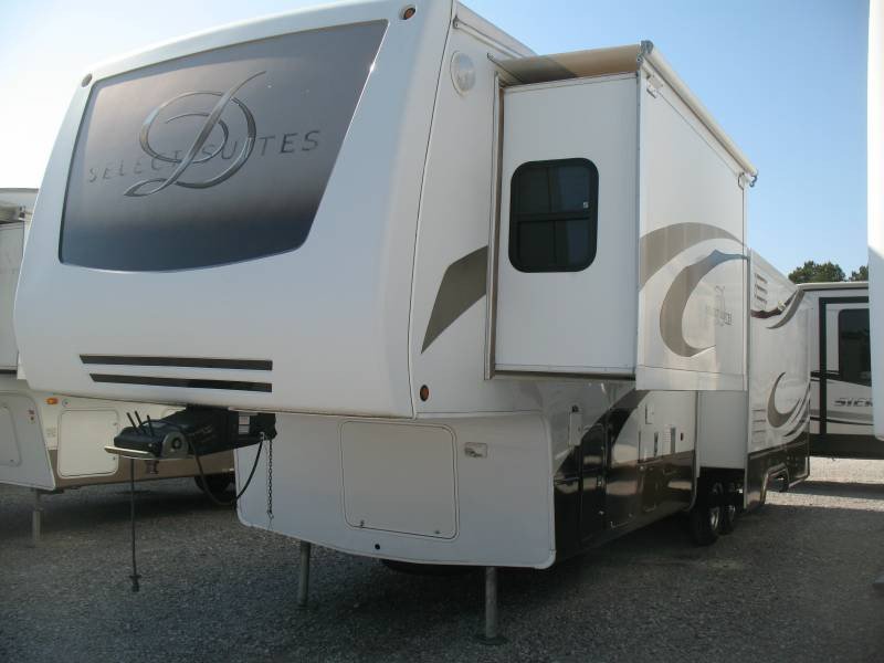 USED 2008 DOUBLETREE RV SELECT SUITES 36TK3 - Overview | Berryland Campers