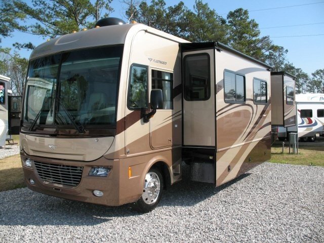 NEW 2007 FLEETWOOD SOUTHWIND 34G - Overview | Berryland Campers