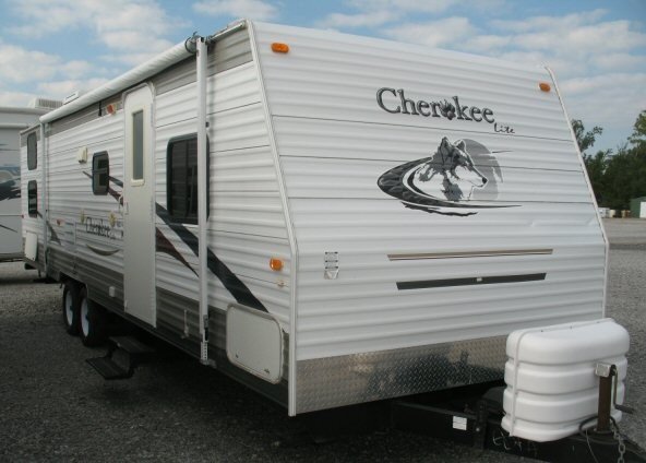 USED 2007 FOREST RIVER CHEROKEE 29B - Overview | Berryland Campers