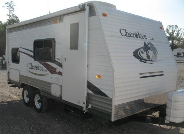 USED 2007 FOREST RIVER CHEROKEE 18DD - Overview | Berryland Campers