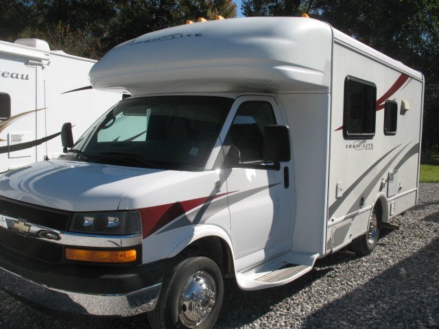 USED 2007 R-VISION TRAIL-LITE 213 - Overview | Berryland Campers