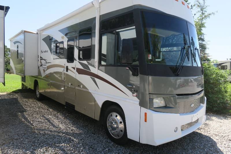 USED 2007 ITASCA BY WINNEBAGO SUNRISE 35L - Overview | Berryland Campers