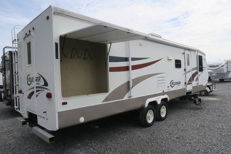 USED 2007 CROSSROADS RV CRUISER 32 - Overview | Berryland Campers