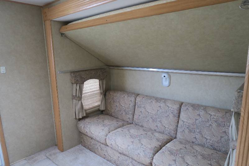 USED 2007 CROSSROADS RV CRUISER 32 - Overview | Berryland Campers