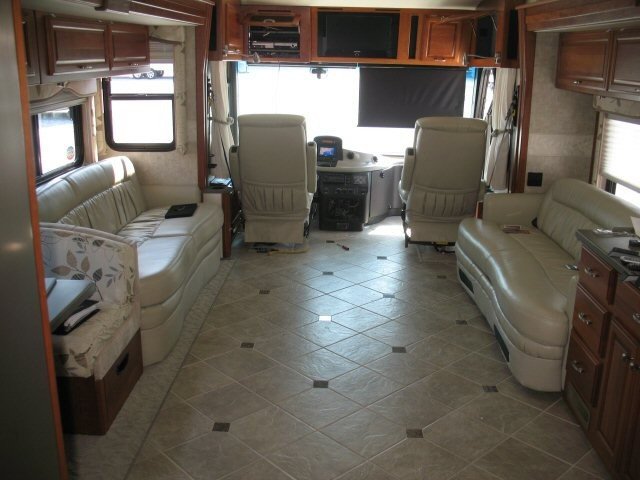 USED 2007 FLEETWOOD REVOLUTION 42N - Overview | Berryland Campers