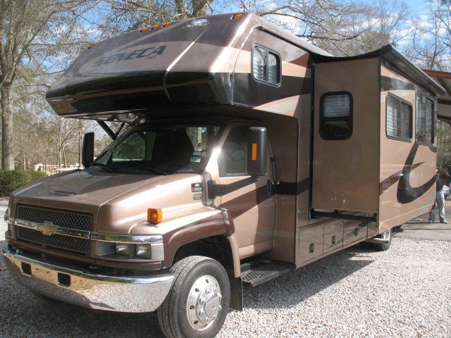 USED 2007 JAYCO SENECA 35GS - Overview | Berryland Campers