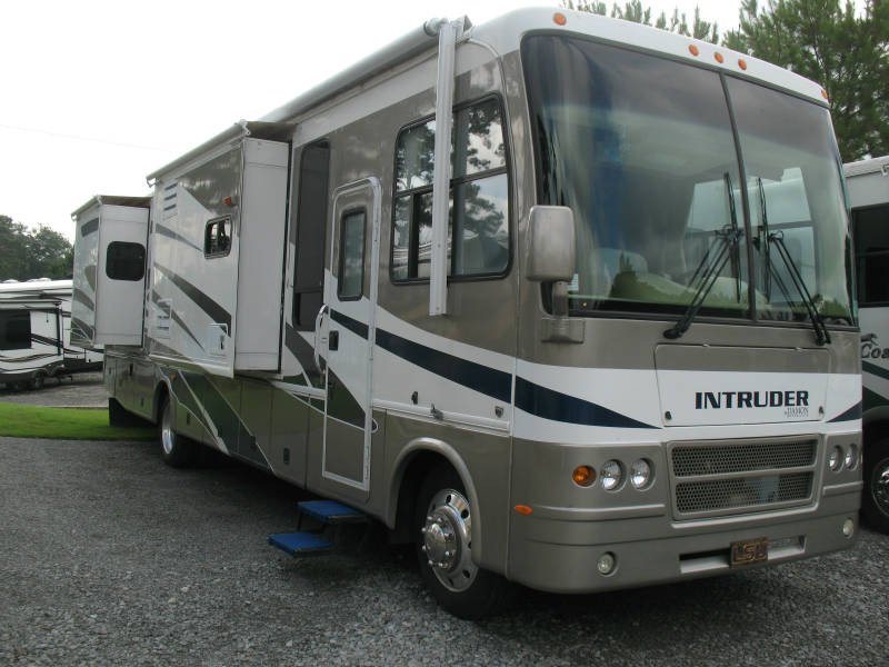 USED 2007 DAMON INTRUDER - Overview | Berryland Campers