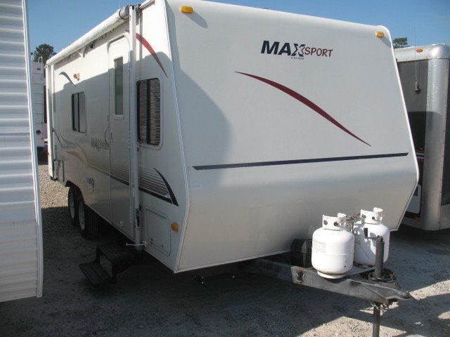 USED 2006 R-VISION MAX-SPORT 24 - Overview | Berryland Campers