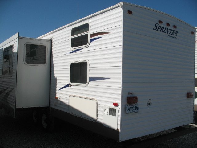 USED 2006 KEYSTONE SPRINTER 303BHS - Overview | Berryland Campers
