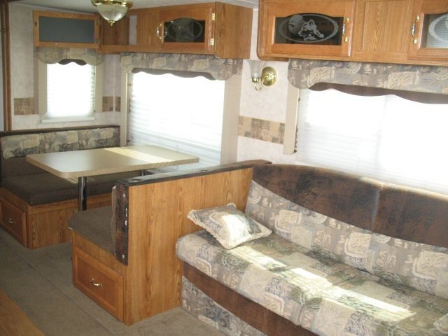USED 2006 FOREST RIVER CHEROKEE 32B - Overview | Berryland Campers