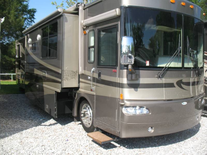 USED 2006 ITASCA BY WINNEBAGO MERIDIAN 39K - Overview | Berryland Campers
