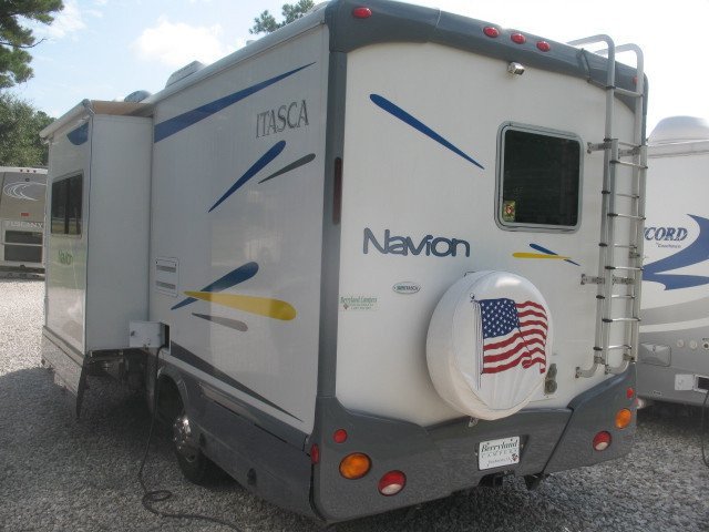 USED 2006 ITASCA BY WINNEBAGO NAVION 23J - Overview | Berryland Campers