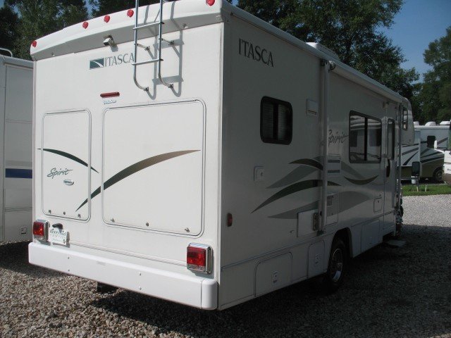 USED 2006 ITASCA BY WINNEBAGO SPIRIT 25F - Overview | Berryland Campers
