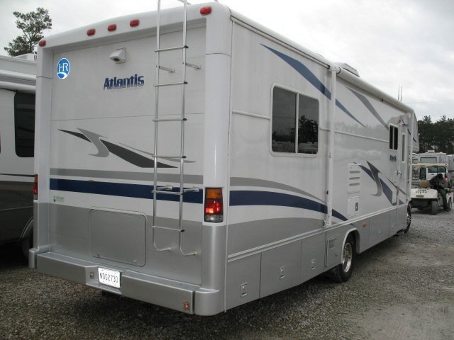 USED 2006 HOLIDAY RAMBLER ATLANTIS 30 - Overview | Berryland Campers
