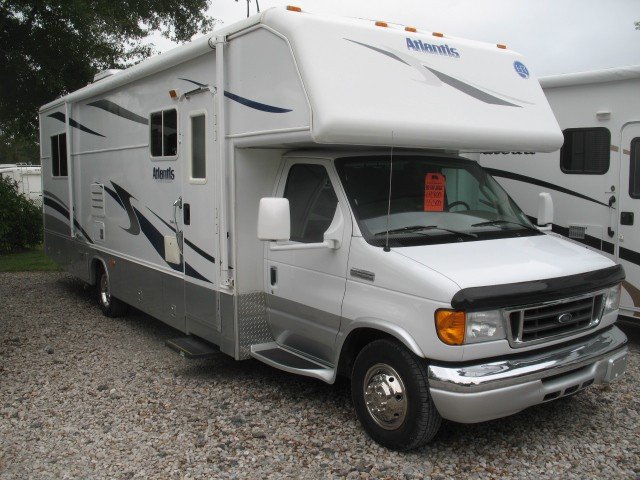 USED 2006 HOLIDAY RAMBLER ATLANTIS 31 - Overview | Berryland Campers